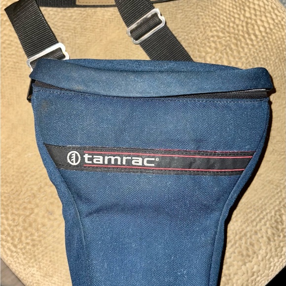 Tamrac | Cameras, Photo & Video | Vintage Tamrac Camera Bag With Strap ...